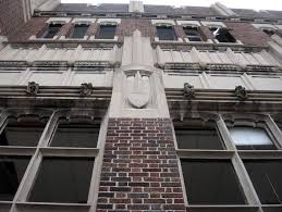 Contact Information / Contact the School